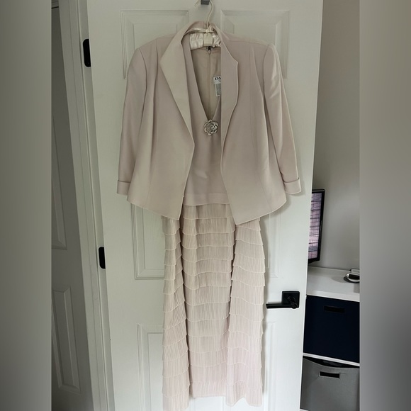 Daymor Couture | Dresses | 2piece Daymor Couture Halter Mother Of The ...